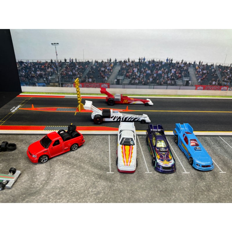 TURBOPADS - 1/64 - DRAG STRIP 70X35CM - DIECAST MATT DIORAMA