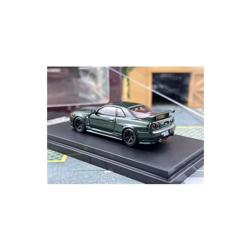 MOTORHELIX - 1/64 - NISSAN - SKYLINE GT-R (R34) NISMO CRS 2002 - DARK GREEN